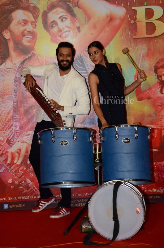 Riteish Deshmukh and Nargis Fakhri launch the trailer of Banjo