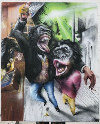 Artist show similarities between human and animal behaviour